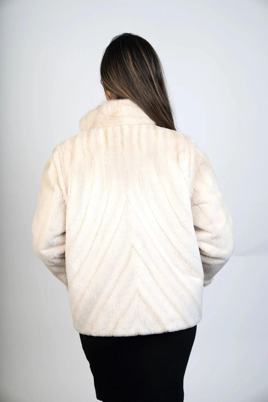 Transform Your Old Fur Coats - Most Popular Fur Restyling Designs ...
